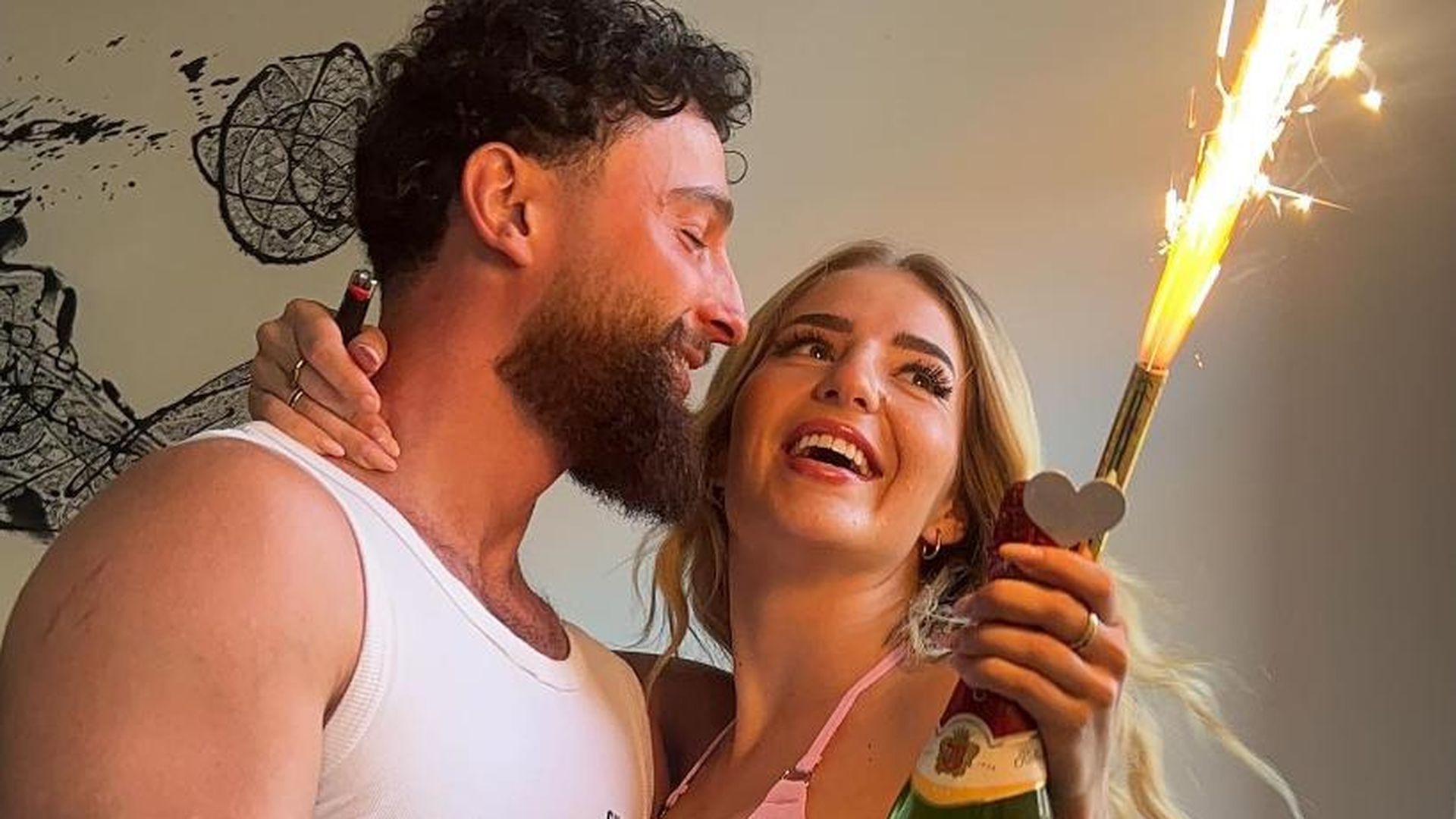 Umut Tekin und Emma Fernlund sind angeblich wieder zusammen - Daily News