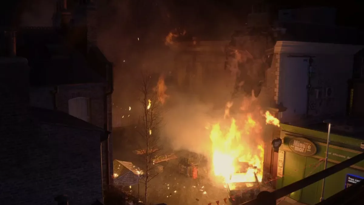 BBC EastEnders Queen Vic explosion double d.e.a.t.h sealed after sad ...