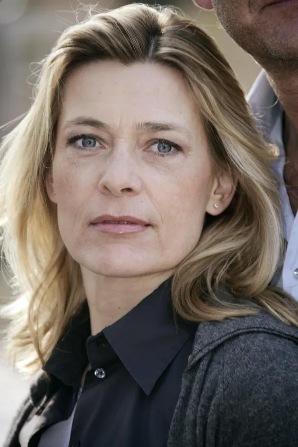 Barbara Rudniks Todesursache: Daran starb die Schauspielerin mit 50 ...