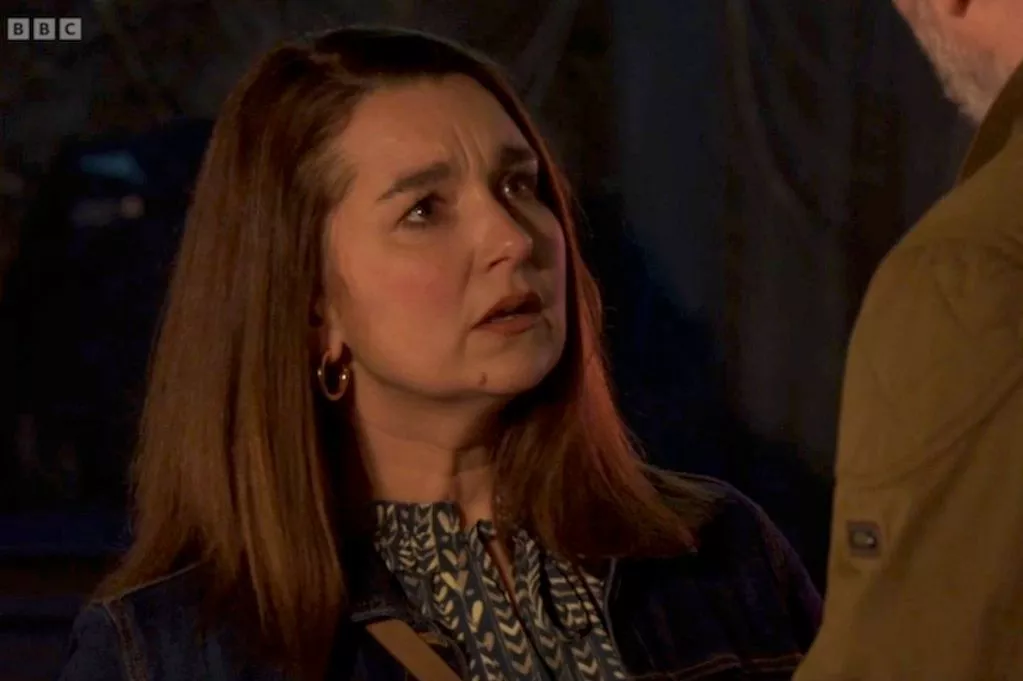 This is the reason why Vicki and Ross need money and their real plan ...