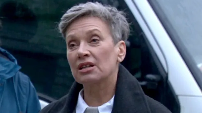 Emmerdale’s detective DI Roberts star is married to Coronation Street ...