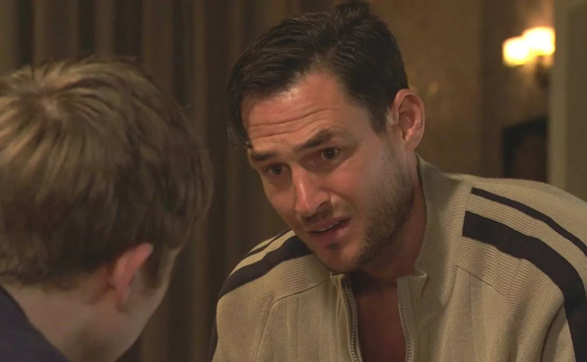 Hot: There's no father-son connection between Zack and Barney - Daily News